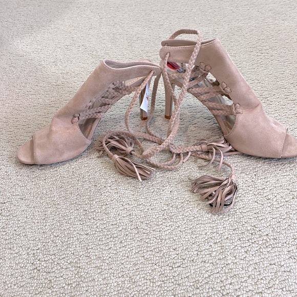 Cape Robbin | Shoes | Nwt Cape Robbin Tie Up Heels | Poshmark